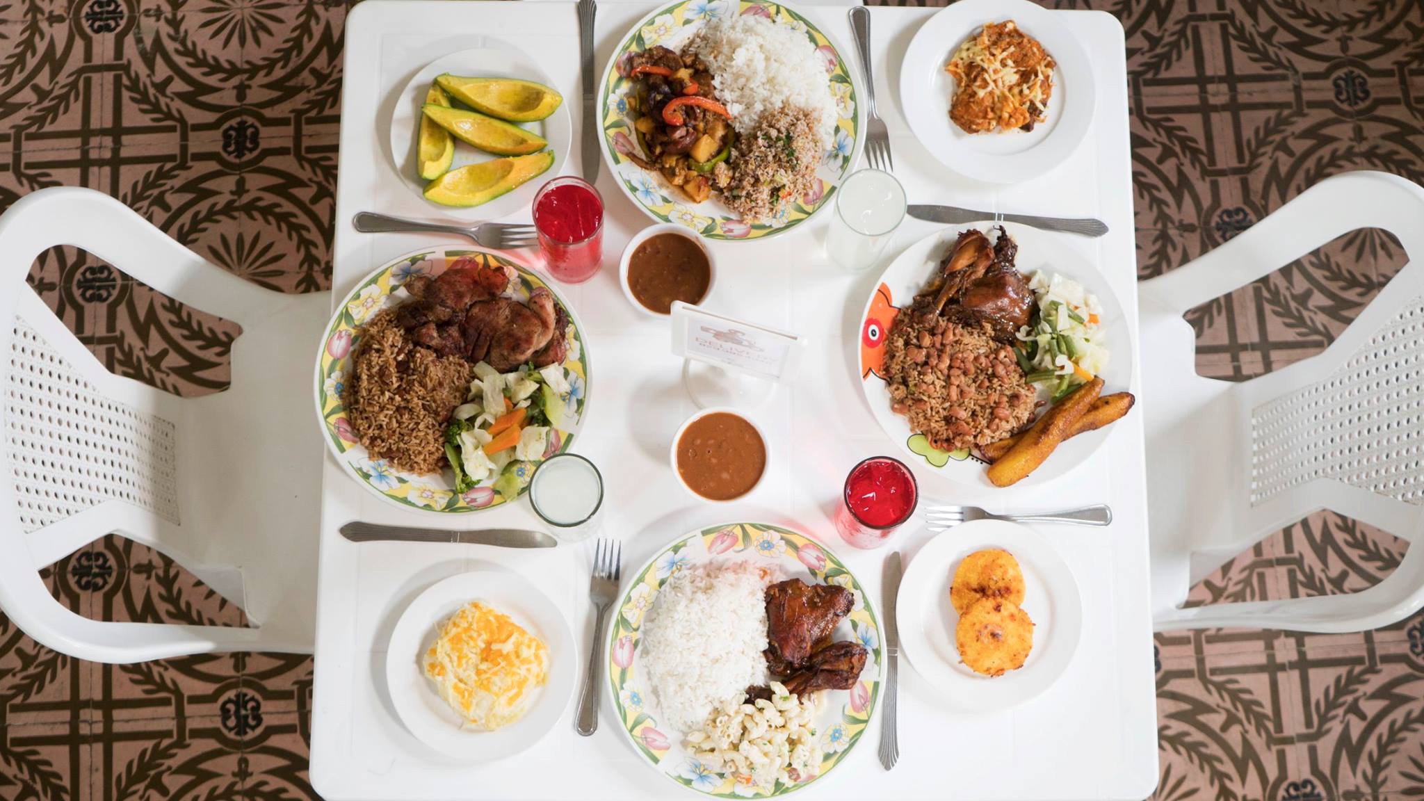 EL ASADERO DE GAZCUE - Touring Dominican Republic